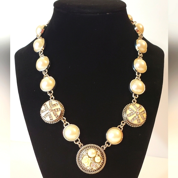 Ginger Snap | Jewelry | Signed Ginger Snap Pearl Necklace With 3 ...